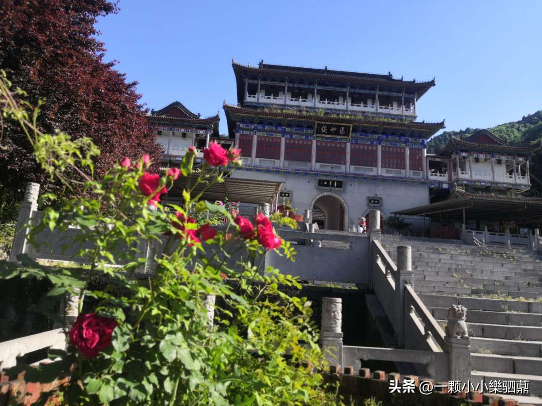 Qinghua Mountain, one of the four major summer resorts in the Tang ...