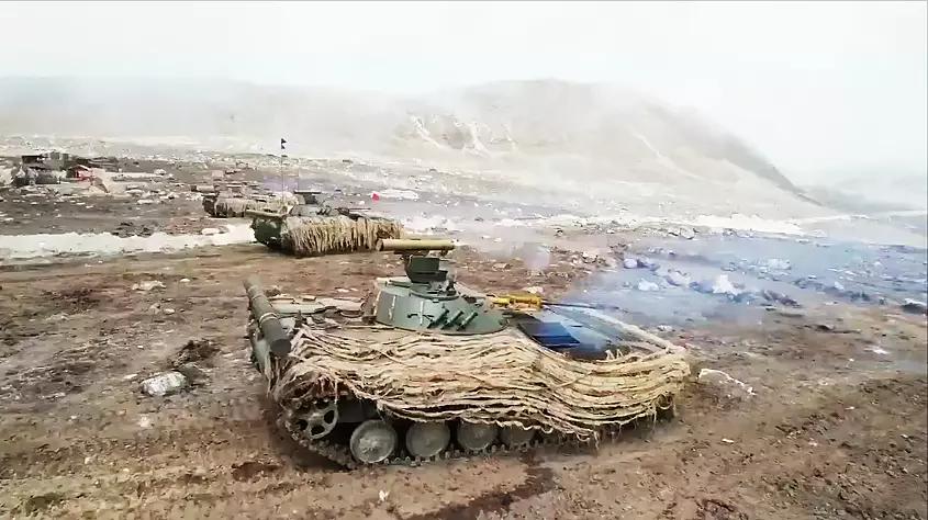 8 cameras installed!Indian media pay attention to VT5U light tank ...