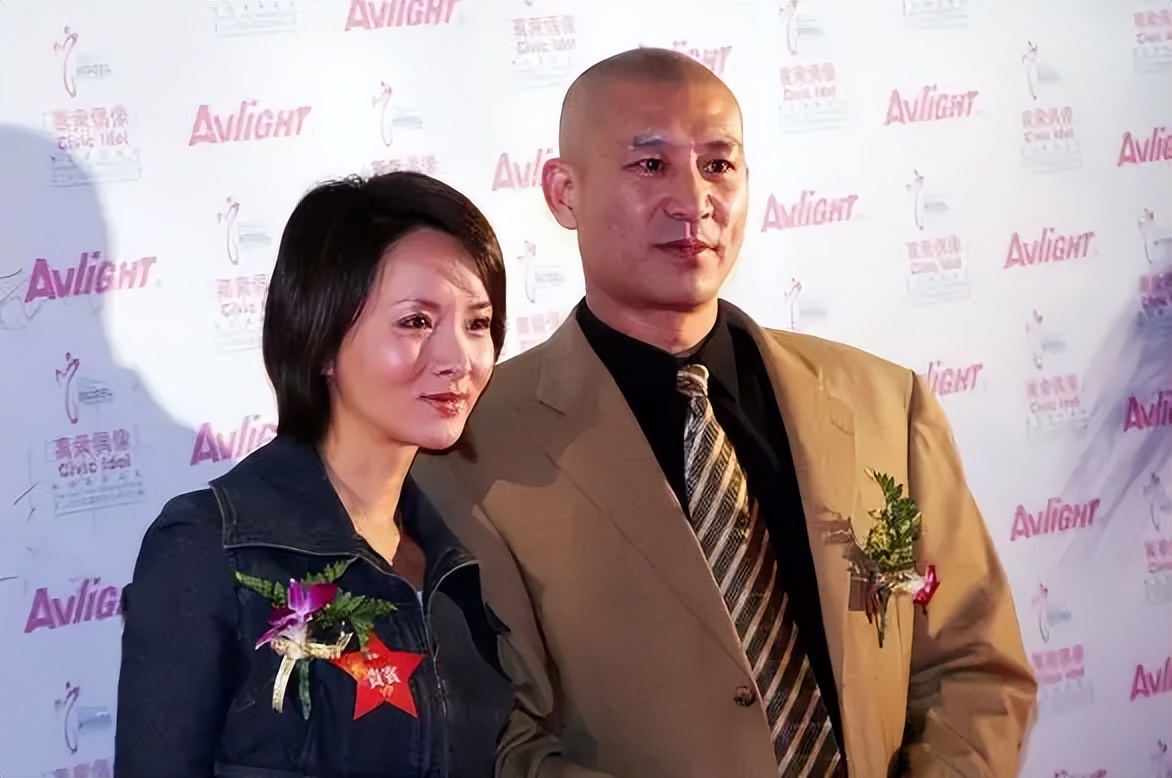 Xie Lan: Marrying Shi Xiaohong, 11 years older - iNEWS