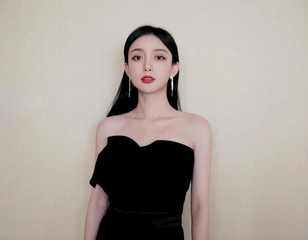 Wang Xiaomin, she is so beautiful, why is she not popular? - iMedia