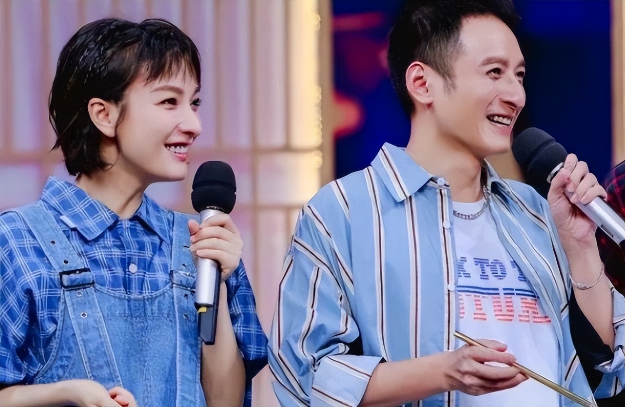 It was revealed that Li Weijia was suspected of being arrested, and "Longing" was coded. He ...