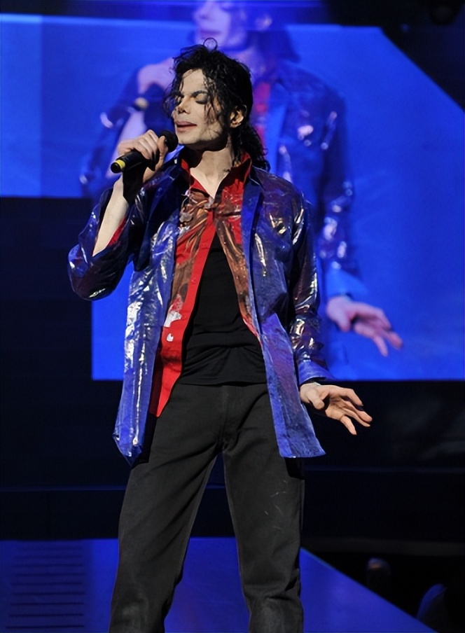 "This is Michael Jackson" uses a unique perspective to show what the ...