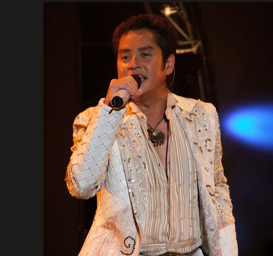 72-year-old Alan Tam posted a selfie! Lost 13 pounds in 5 days, sunken ...