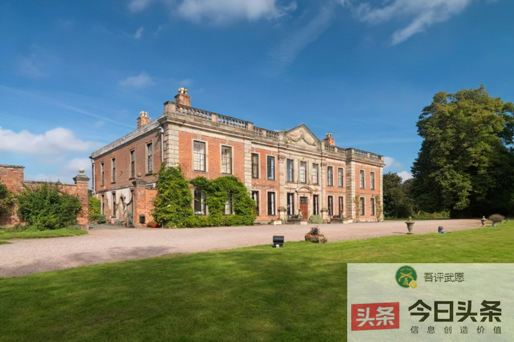 Ireland's highest-ranking nobleman, the Duke of Leinster, whose son ...