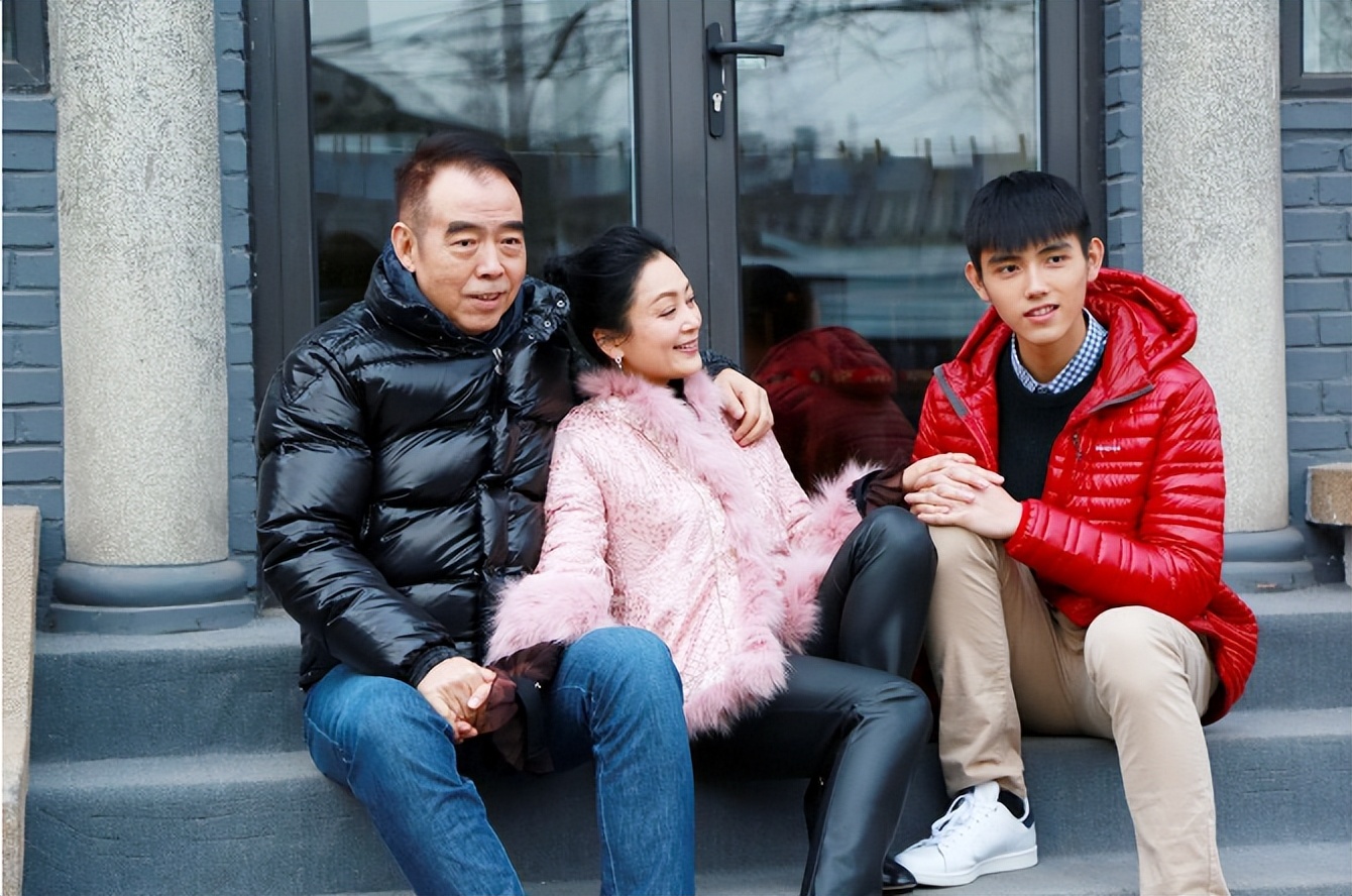 "The second generation of stars" Chen Feiyu became popular, but his ...