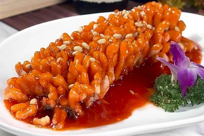 In summer, the squirrel mandarin fish is sweet and sour on the tongue ...