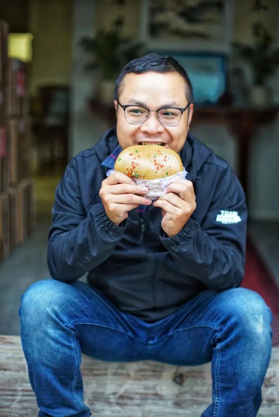 September 9th cake and July 7th cake - iNEWS