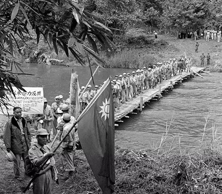 The remnants of the Kuomintang fled to the Golden Triangle and became ...