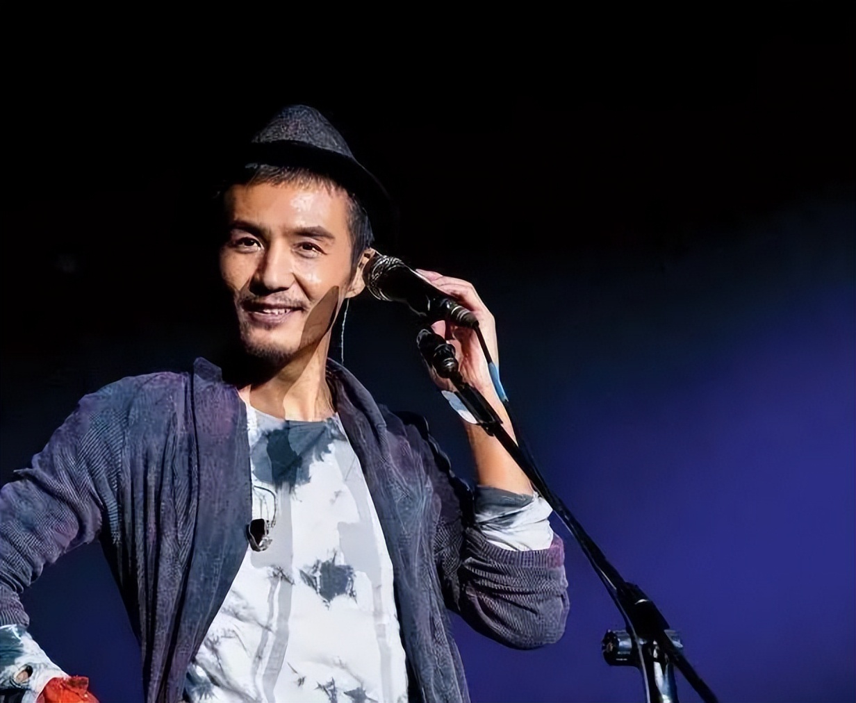 Pu Shu, who doesn't want to bring his children to the world to suffer ...