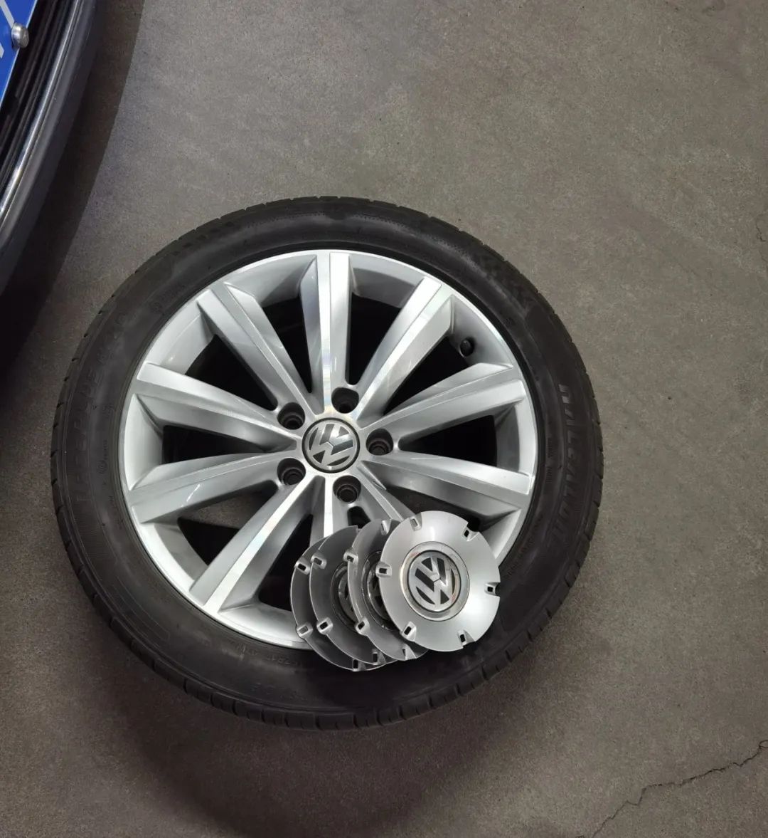 The head can be broken, the blood can flow, and the leather shoes must ...