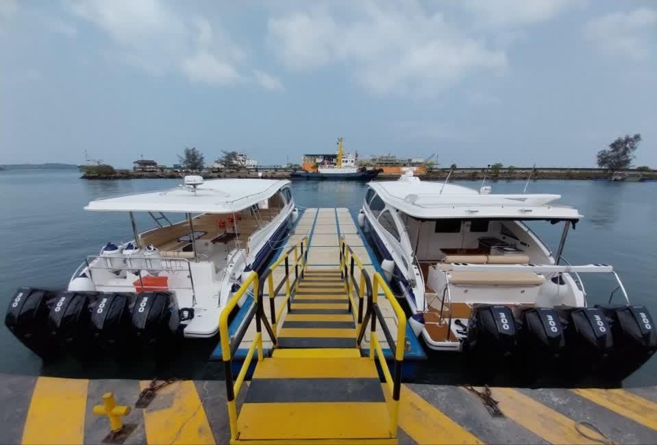 Cambodia's West Port opens a new tourist port, which can berth 20 ...