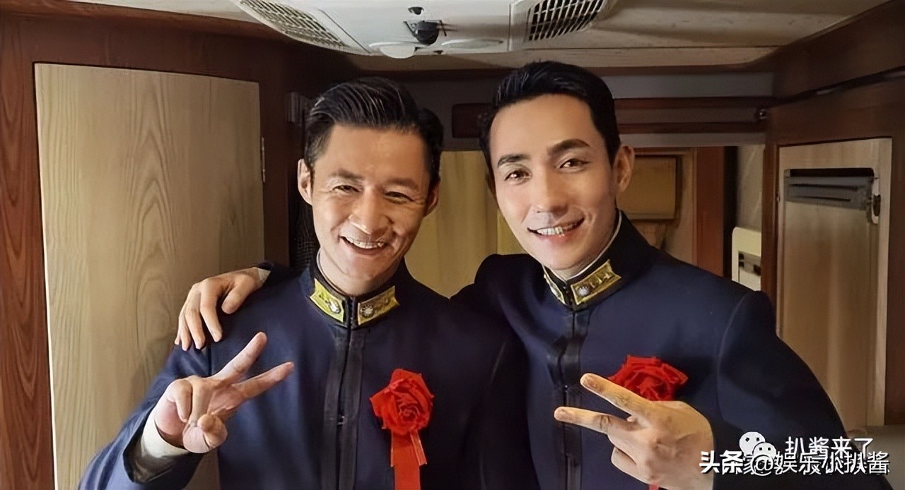 "Till The End Of The Moon" all black hot search? Chen Weidong and Zhu Yilong? Is Zhang Yishan ...