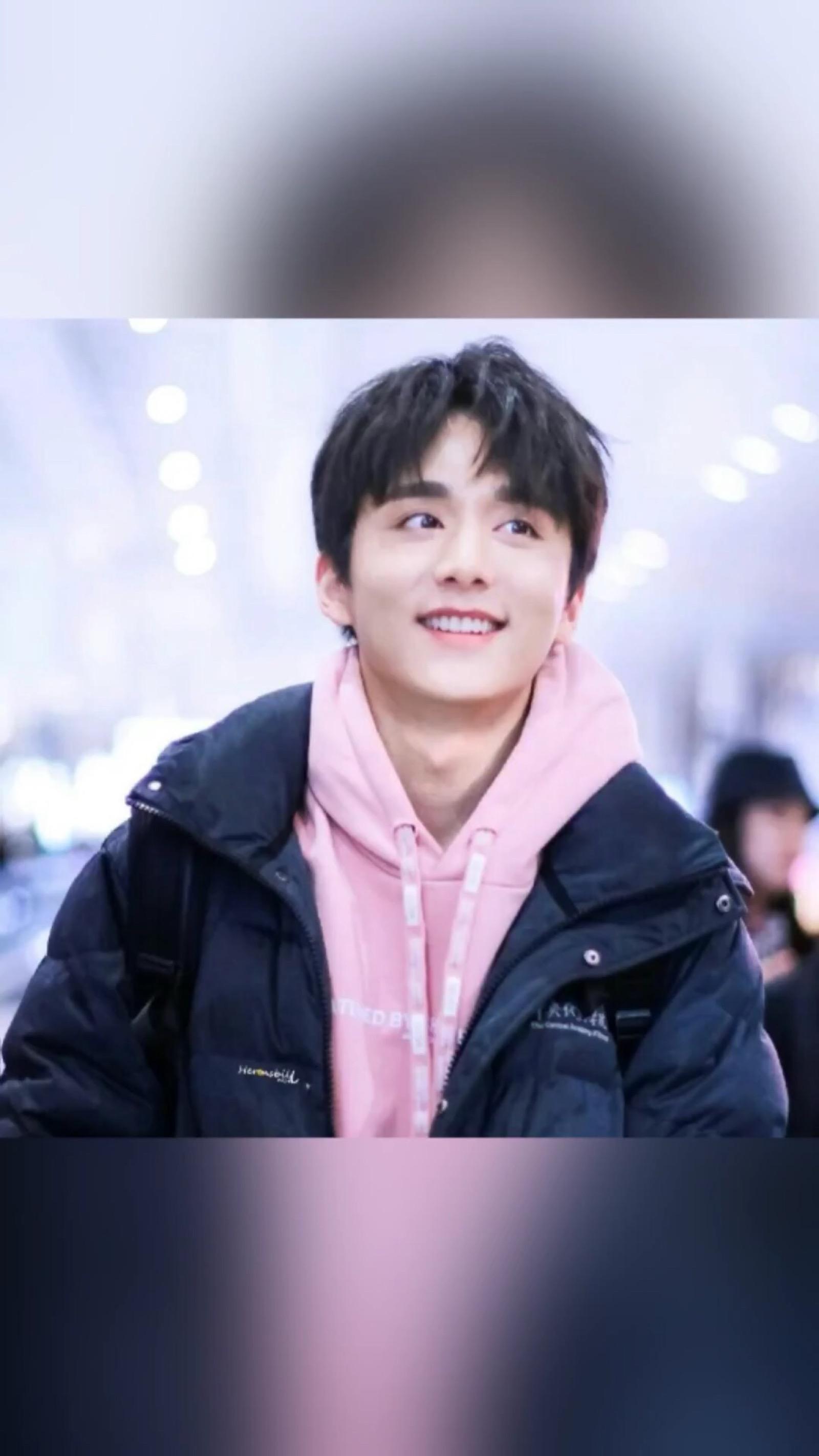 Yuan Bingyan's new play airborne? Zhang Xincheng Fu Xinbo's new play is ...
