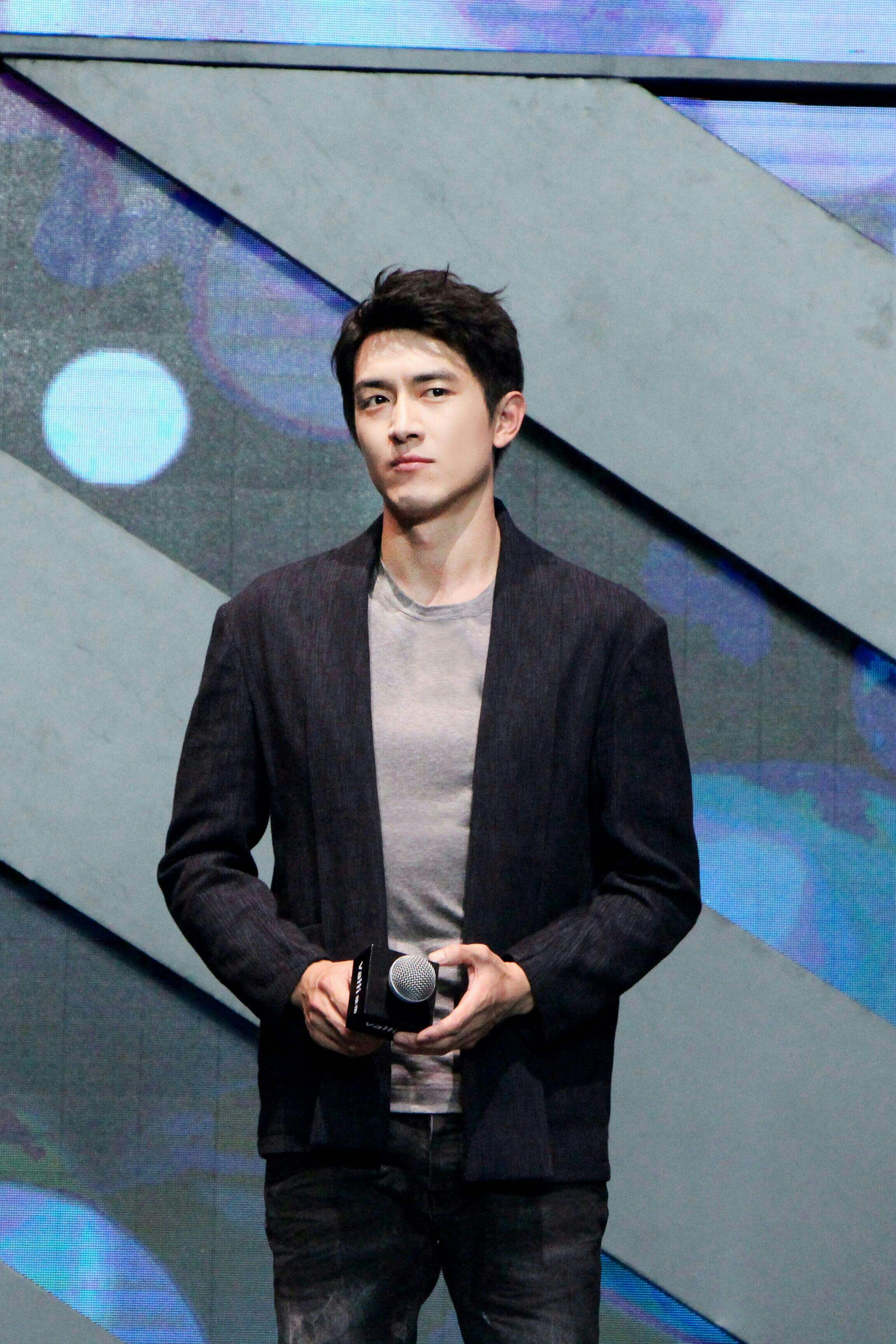 Ni Ni's new play, Zhang Wanyi's partner Yang Chaoyue, Lin Gengxin's ...