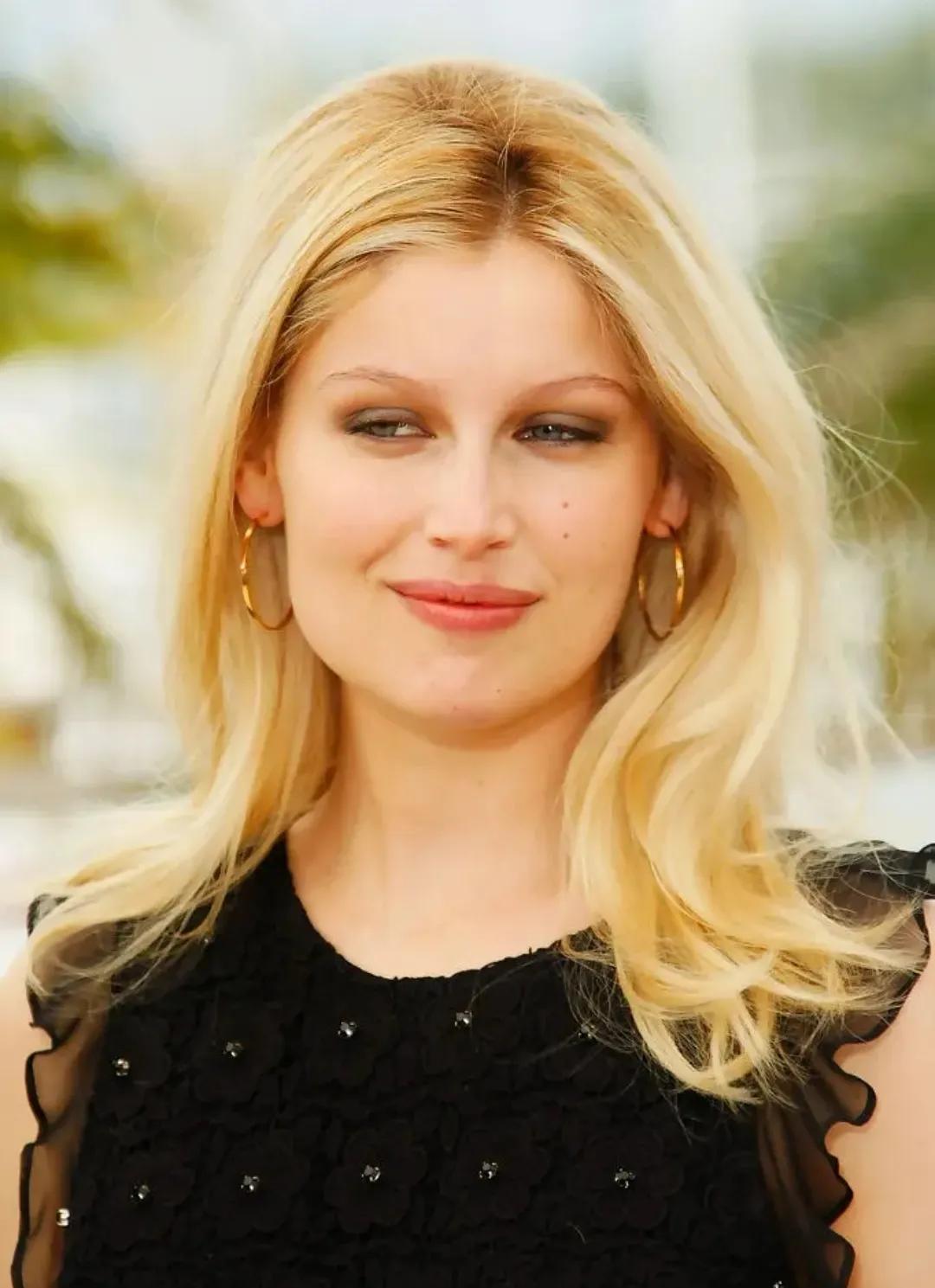 French actress Leticia Casta - iNEWS