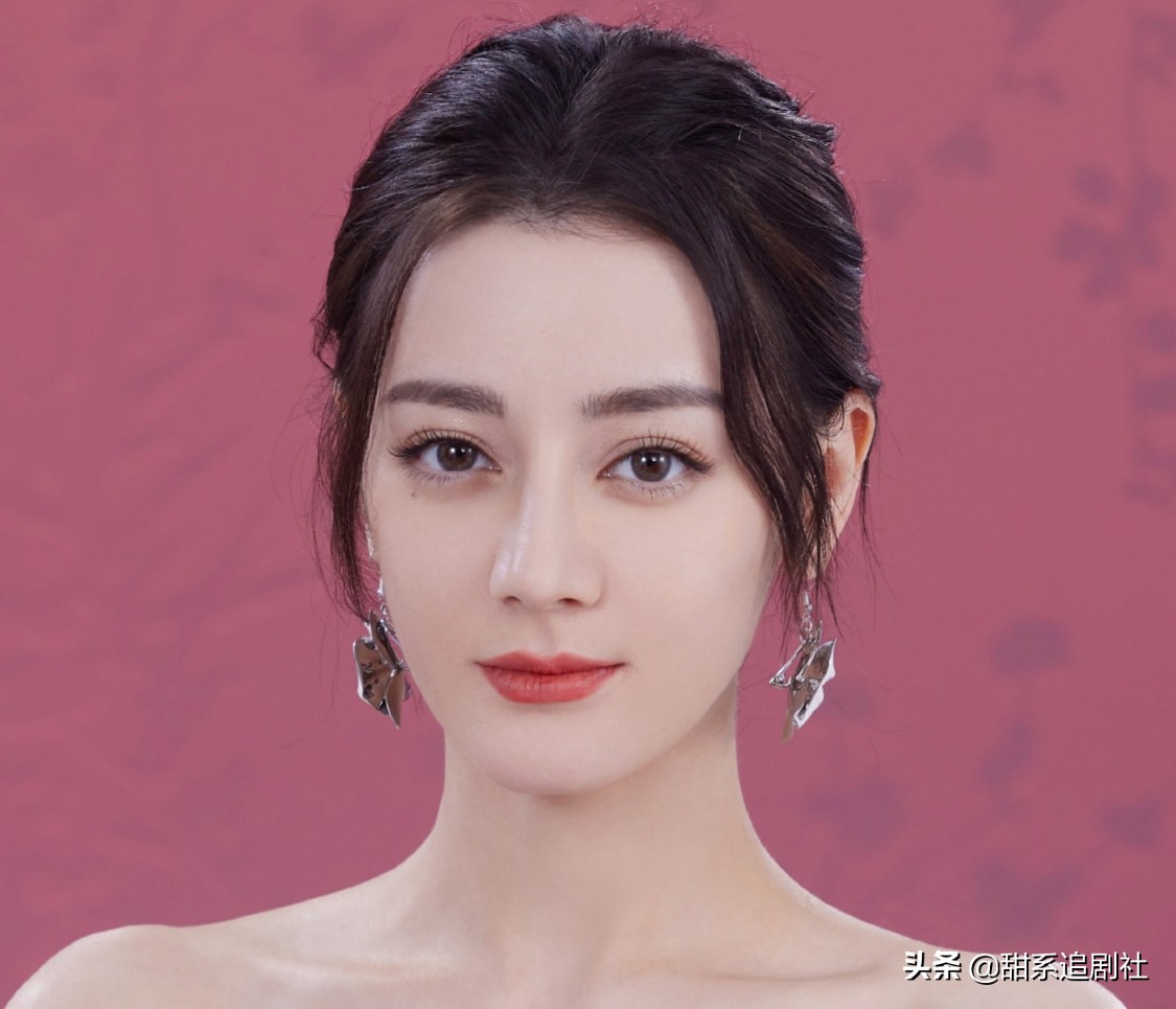 Joined again in less than 4 months!Dilireba is a former female star ...