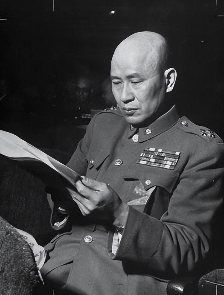 After Li Zongren returned to China in 1965, why did Bai Chongxi "break ...