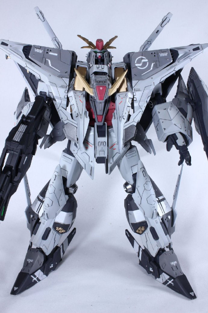 Cauchy Gundam Model, Grey Fine Paint - iNEWS