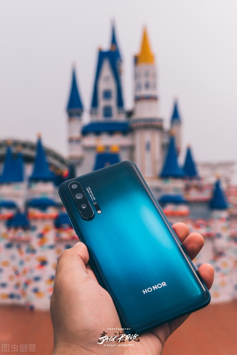 The best-selling phone in Russia right now is our favorite model 5 ...