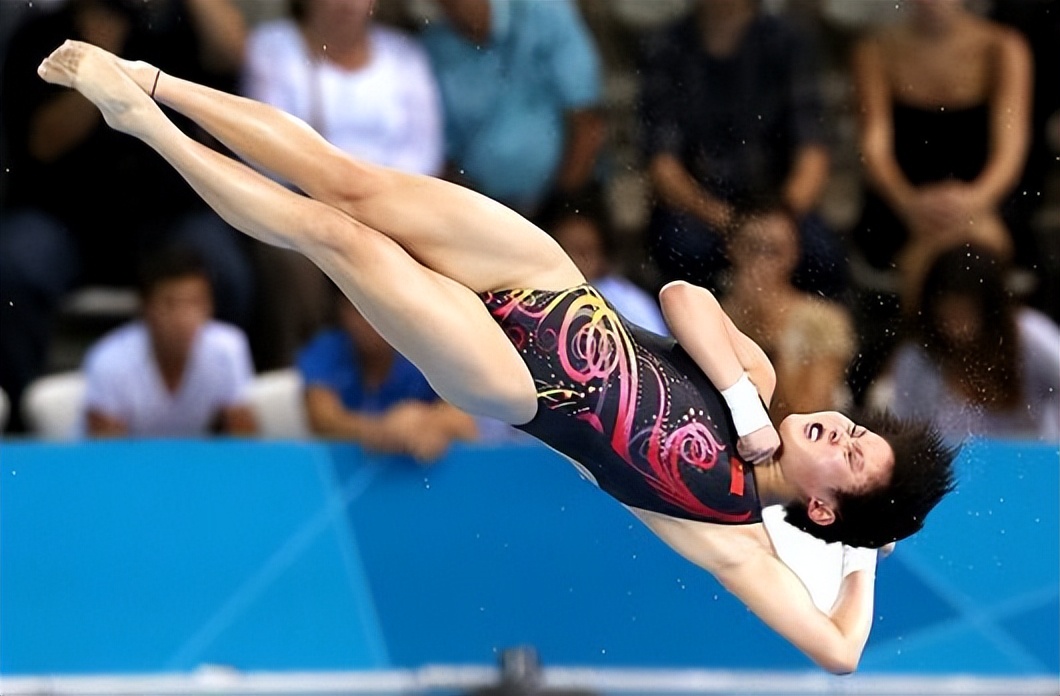 Diving queen Chen Ruolin: won 22 championships, was abandoned by her ...