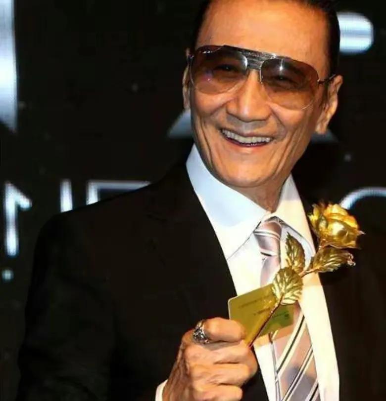 Xie Xian is critically ill, Nicholas Tse returns to Hong Kong urgently ...