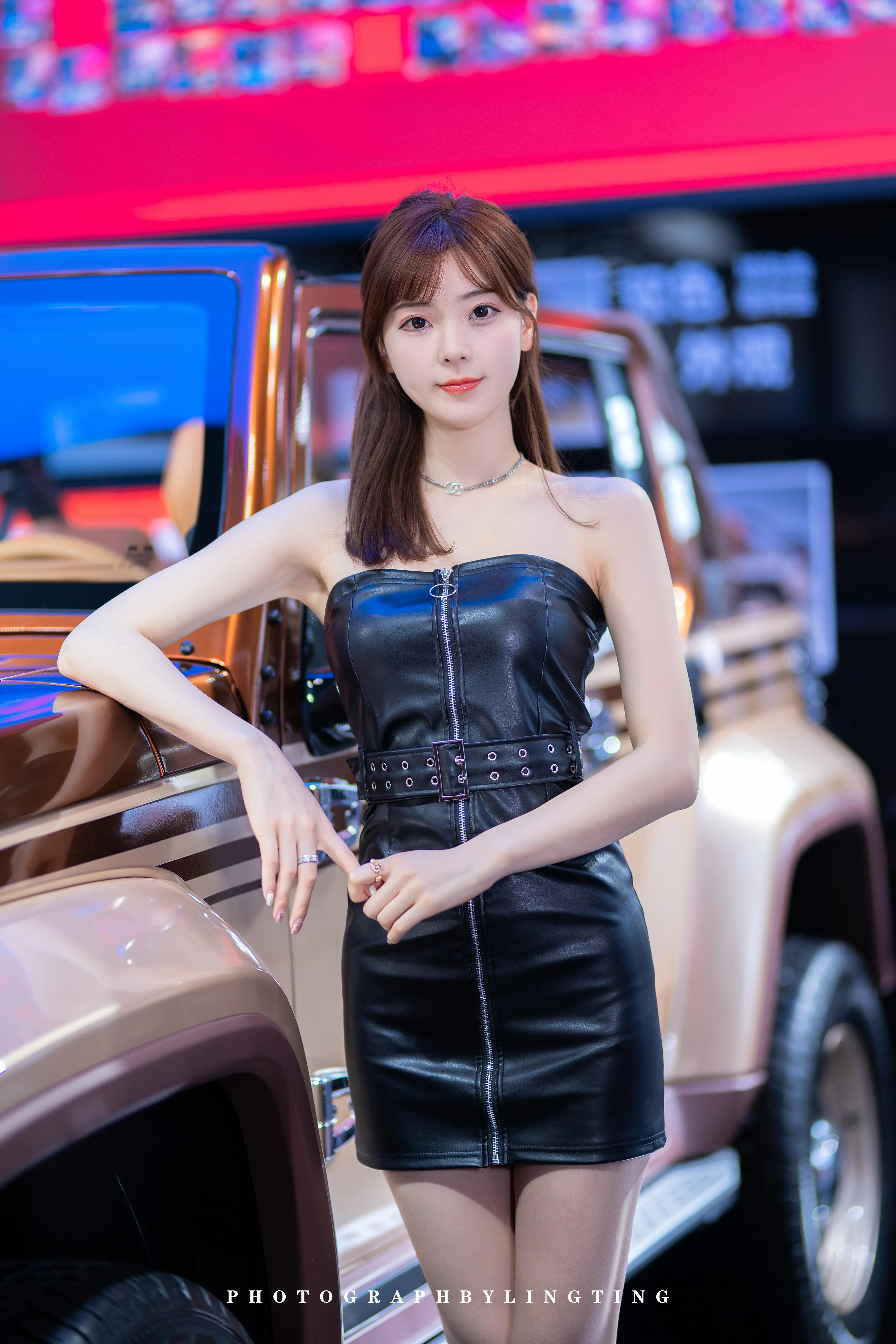 The more beautiful the car model Chun Xiao - iNEWS