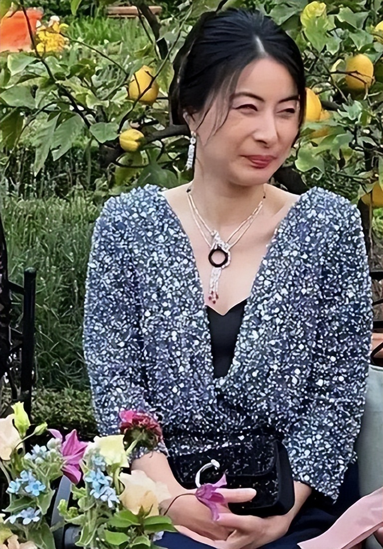 Gong Li and Guo Jingjing are in the same frame! The two beauties are ...