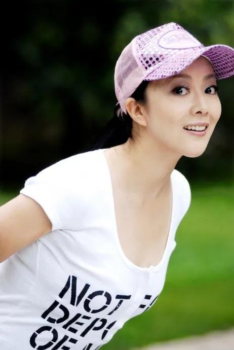 Liang Li, some beautiful photos - iNEWS