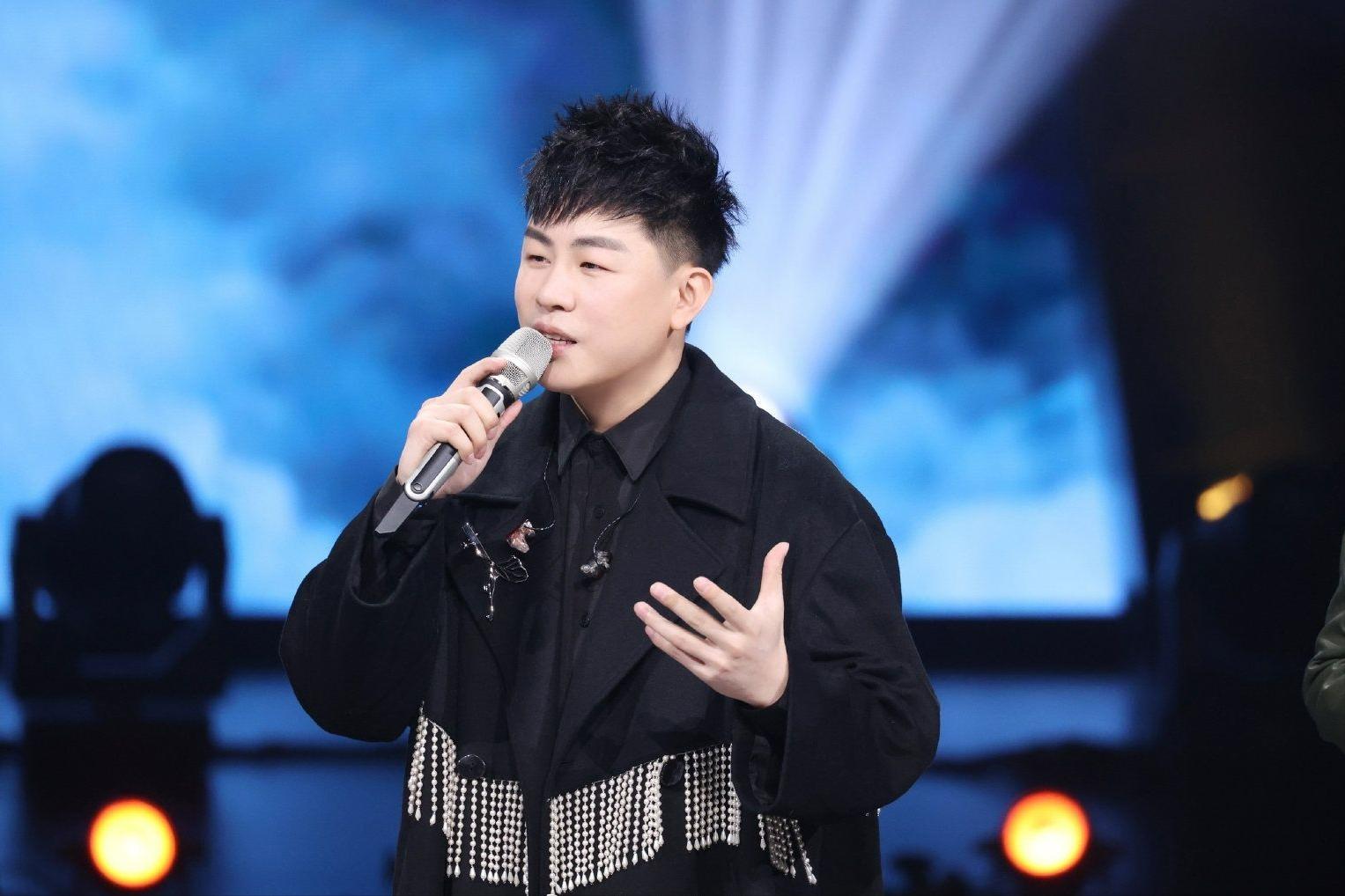 "Music Talent" Hu Yanbin: After he released an album at the age of 18, he was scolded after ...