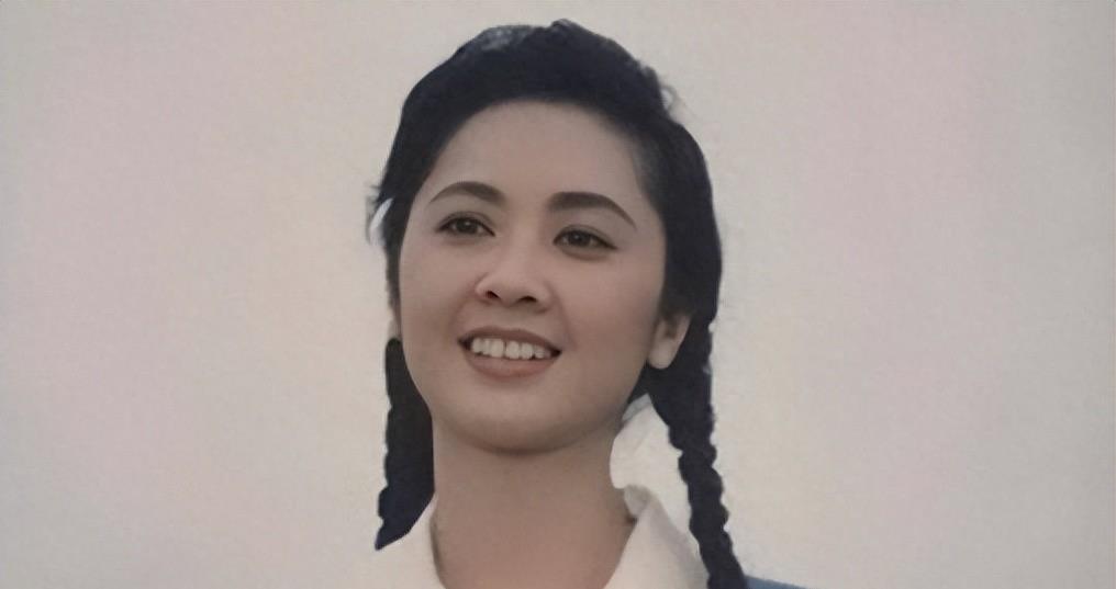 Seeing the 71-year-old Zhu Lin aging, I realized that there are so many ...