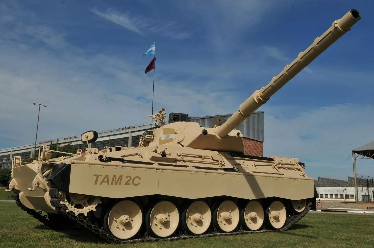 TAM medium tank test, derived from a variety of models, technology ...