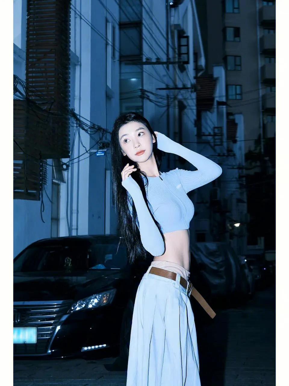 Yi Mengling's figure is not inferior to that of Kardashian, she is ...