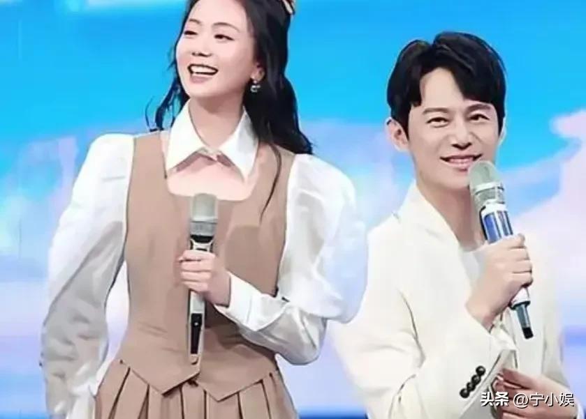 He Jiong is old, Qi Sijun is stable: a New Year's Eve party to see ...