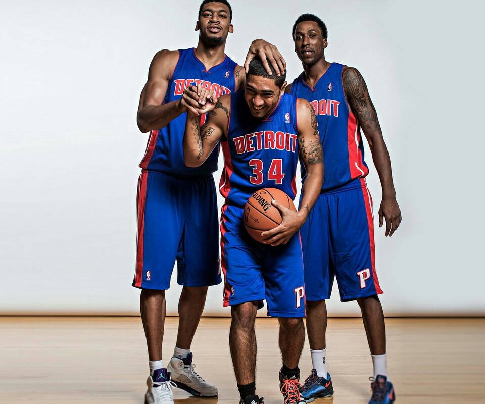 The Brave and the Invincible: Pistons VS Magic, score, boy!! - iNEWS