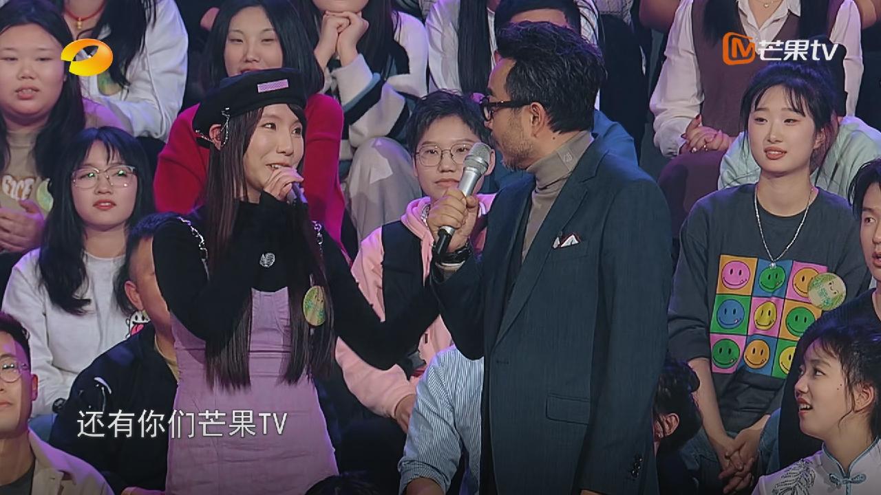 The fans are crying and their noses are running straight. Wang Han's ...