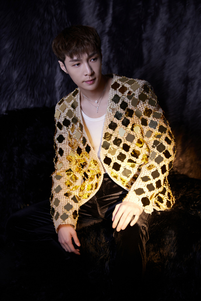 Zhang Yixing is making efforts in the film industry, what does he ...