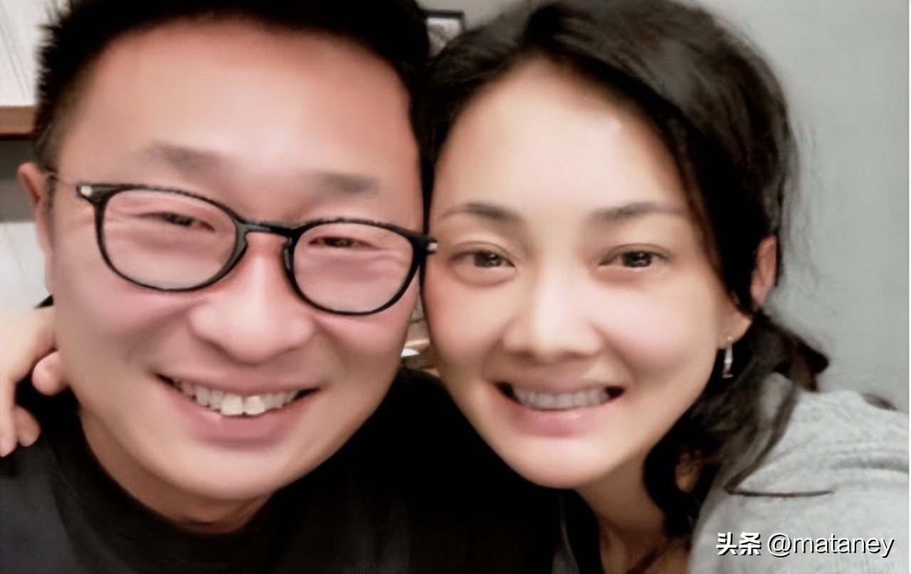 The 49-year-old first-class actor Lin Yongjian, who has hidden his wife ...