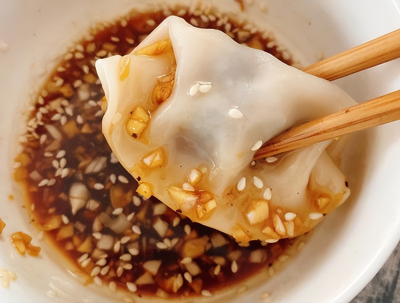 Chinese New Year Eating Dumplings Dip in Vinegar: Chinese Unique ...