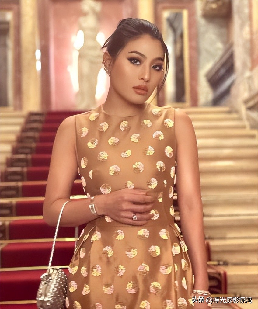 The mythical beast princess Sirivan went to Europe, and the silly concubine Nina didn't seize ...