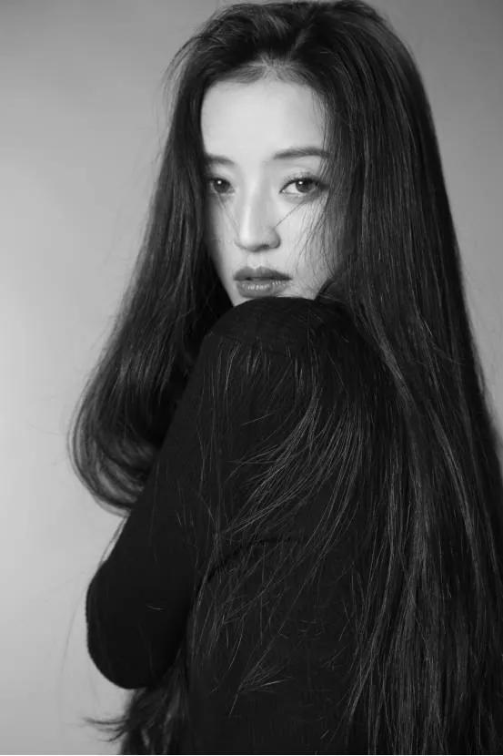 Beautiful pictures of Qin Xue - iNEWS