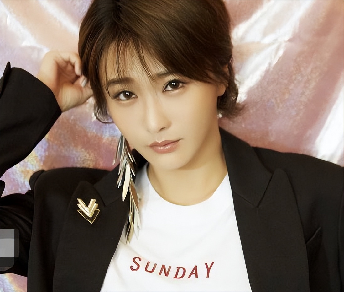 Participated in The Voice of China behind her husband's back, divorced ...