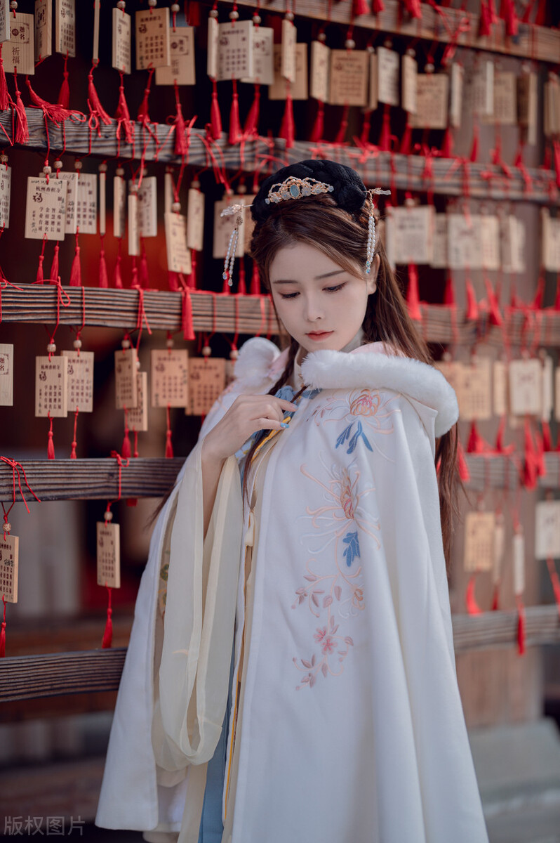 Hanfu Culture: Showing the Charm of Chinese Tradition - iMedia