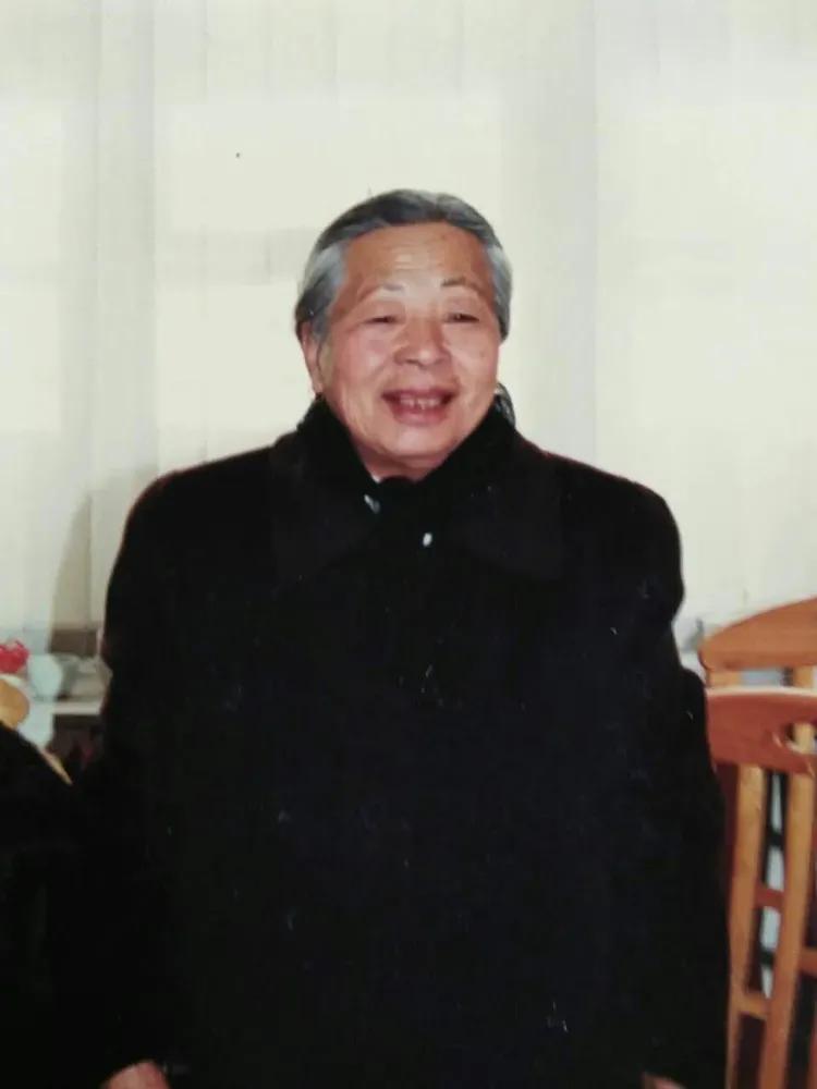 This year's Mid-Autumn Festival, my brother thinks of the history ...