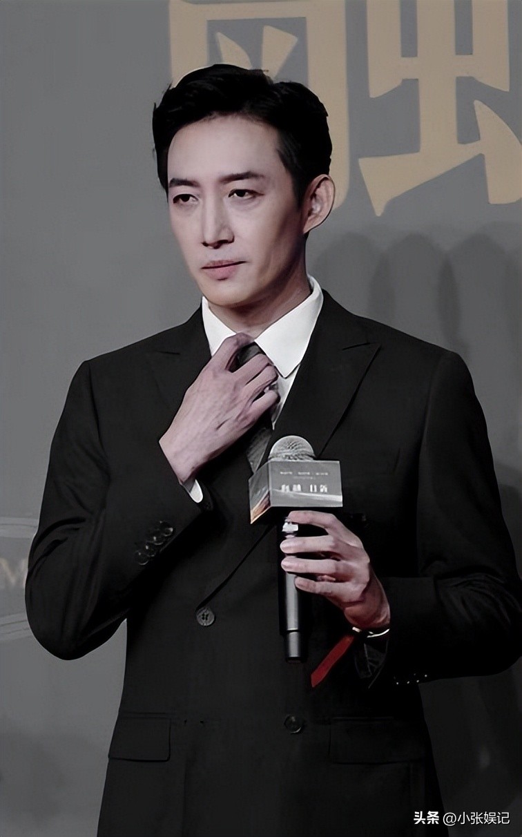 The older and more handsome male star in the entertainment industry ...