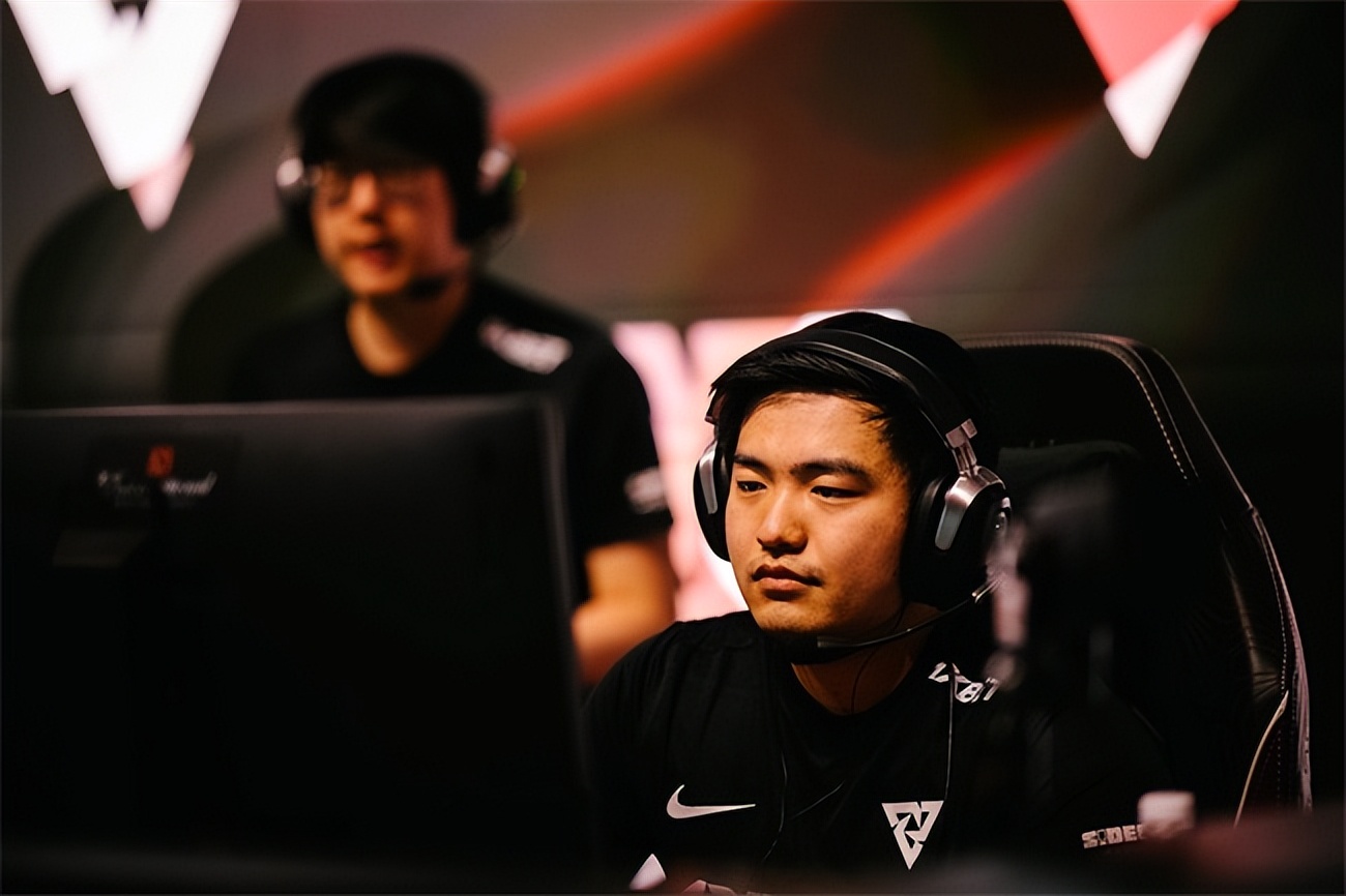 DOTA2: After the second day of the TI11 knockout round, Aster locked in ...