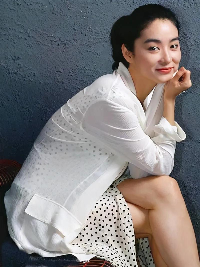 Goddess Brigitte Lin - iNEWS