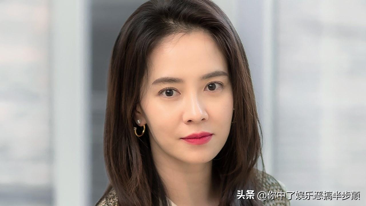 Song Ji Hyo was criticized for recording the variety show "RM" and sparked heated discussions ...
