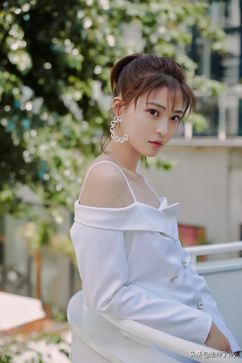 Star show of mainland actress Wang Yanzhi - iMedia