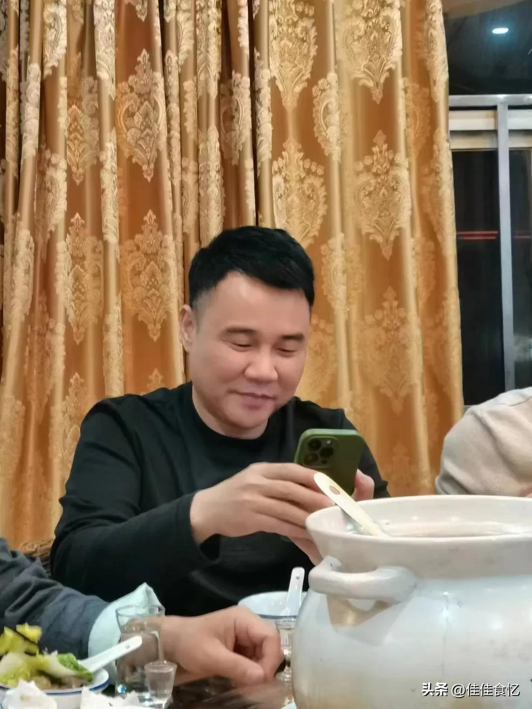 Singer Xiaofeng's Wechat dialogue with strategic strategist Sun Bin ...