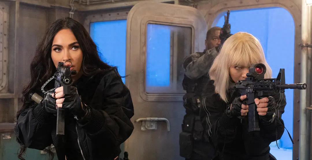 The boat scene, which lasted for dozens of minutes, was filmed in such ...